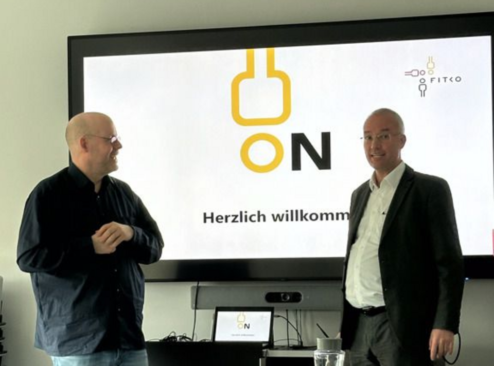 DVM-Jahrgang 2023 mit Prof. Dr. Volkmar Mrass zu Besuch bei der FITKO ...